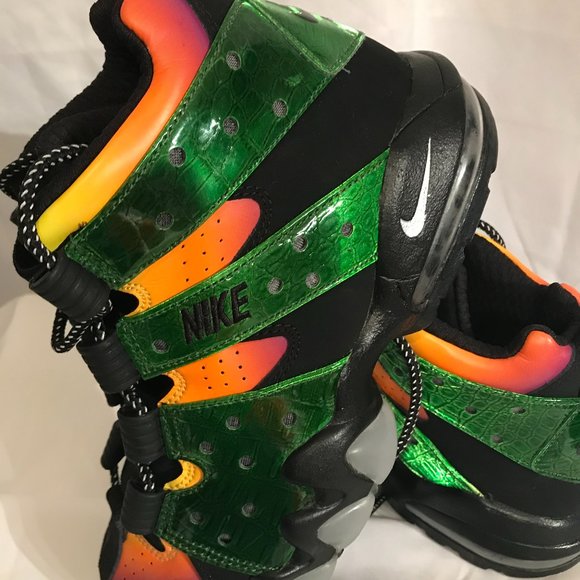 Nike | Shoes | Nike Air Godzilla Youth Athletic Sport Sneakers | Poshmark